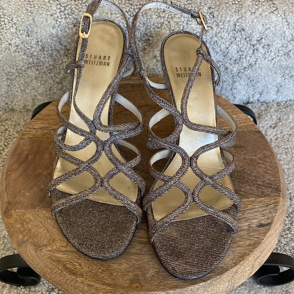 Stuart Weitzman | Shoes | Stuart Weitzman Turning Up Sz 75 Strappy ...